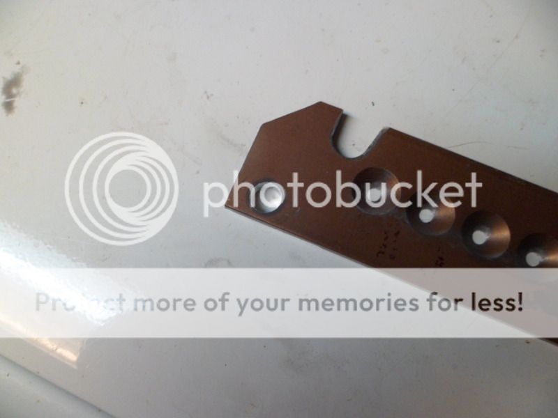 Modifications to a Lee 6 cavity mold for easier sprue cutting