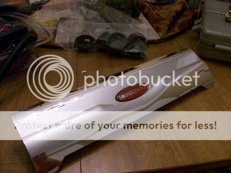 Soundstream Class A Rubicon Picasso | DIYMobileAudio.com Car Stereo Forum