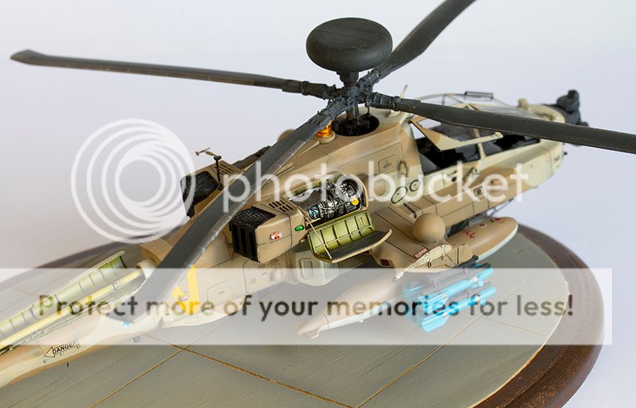 1/72 - Israel Apache AH-64D – I Saraf - International Scale Modeller