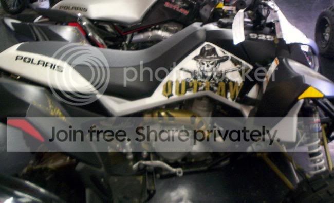 Has anyone seen a`2007 Outlaw 525 IRS in these colors?