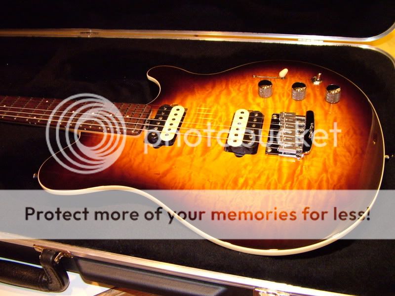 Like new EBMM Axis(EVH) SS w/ piezo and OHSC - Electric Guitars ...